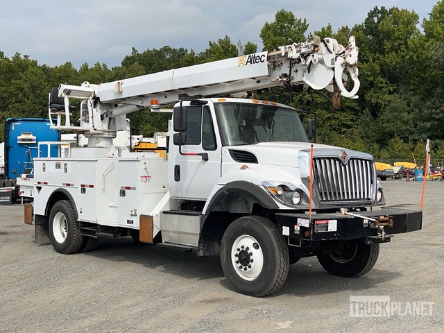 2016 Altec DM47BTR on 2017 International 7300 4x4 Extended Cab Digger ...