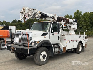 2016 Altec DM47BTR on 2017 International 7300 4x4 Extended Cab Digger ...