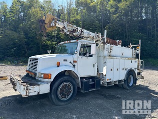 2019 Altec on 1996 International 4900 4x2 Digger Derrick Truck in ...