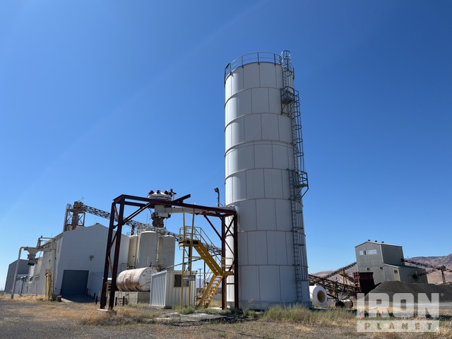 Columbia TecTank Bulk Barite Rail Silo and Rail Load out Spout Cement ...
