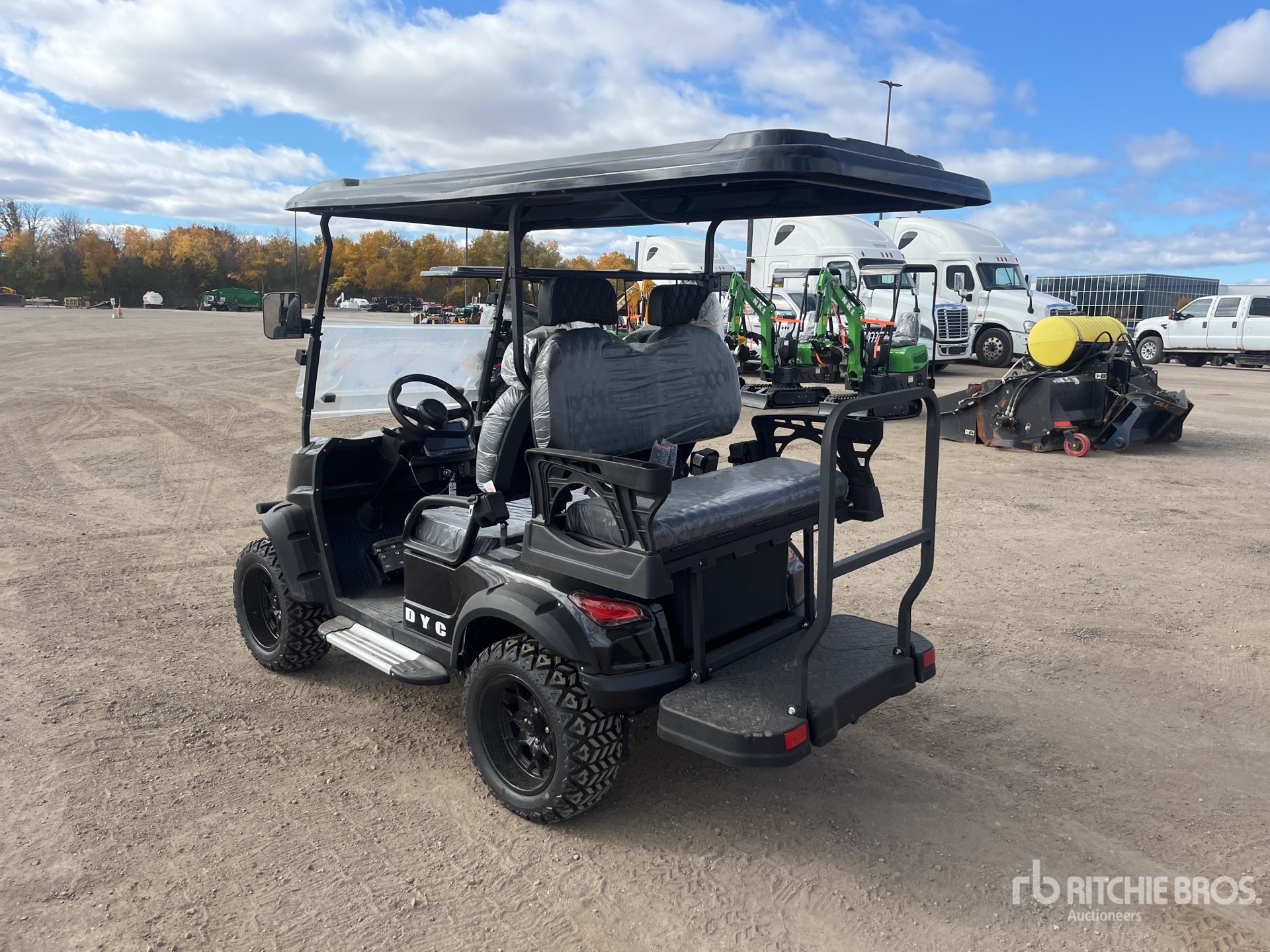 2024 DYC GFX-4.0 Electric 60v Golf Cart (Unused) | Ritchie Bros ...