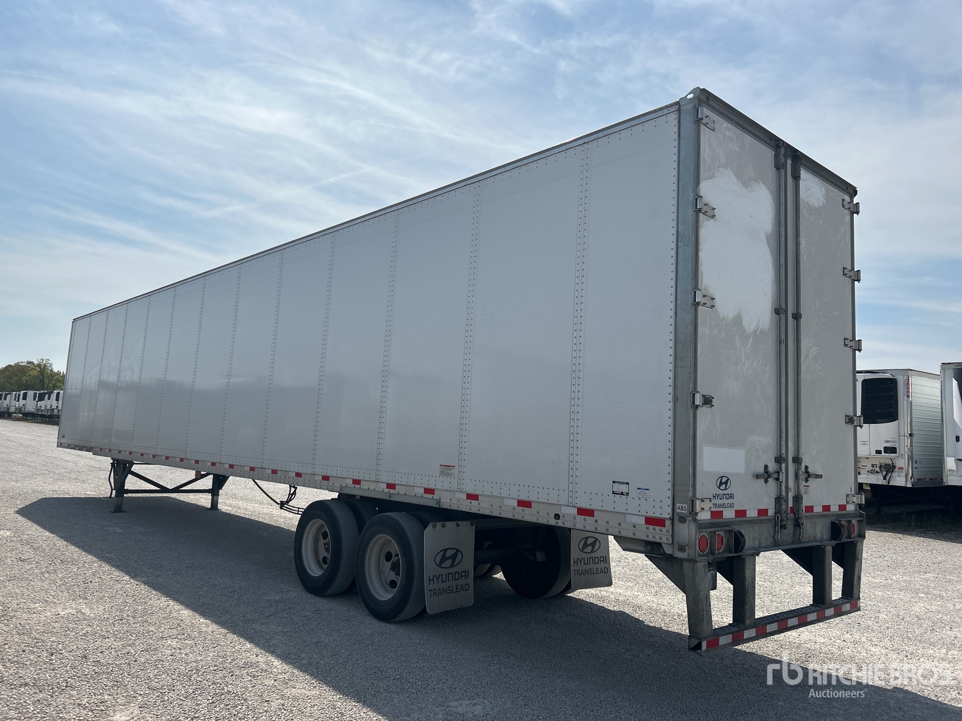2023 Hyundai VC2530152-AJS 53 ft x 102 in T/A Van Trailer | Ritchie ...