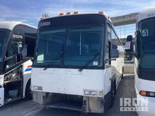 2000 MCI 102-DL3 6x2 55-Seat Coach in Humble, Texas, United States ...