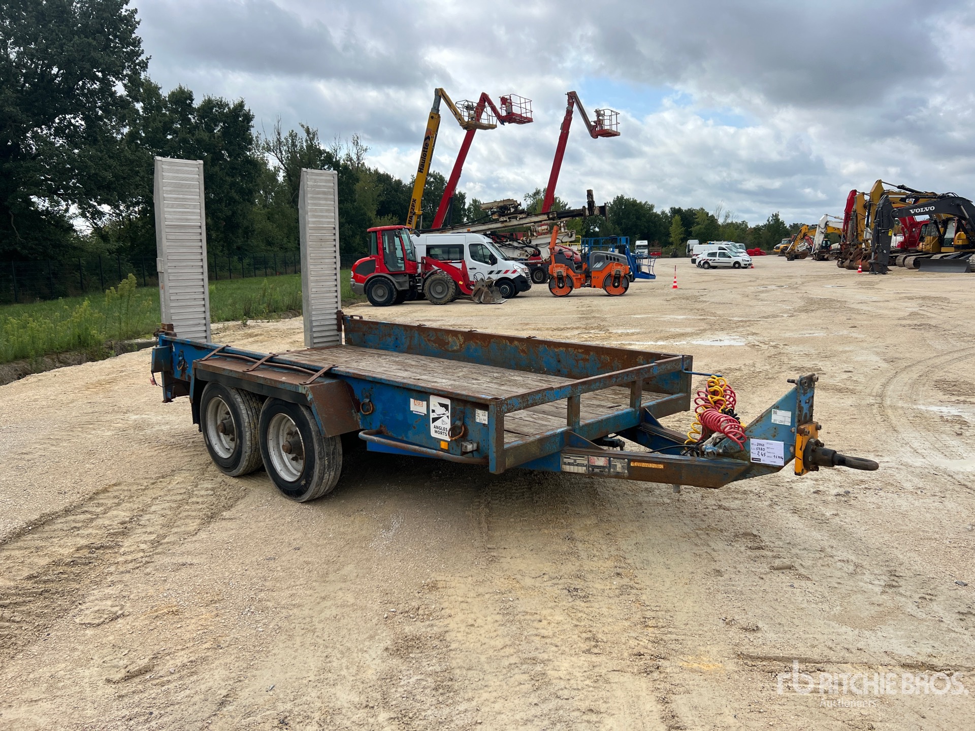2003 GOURDON PE6000 T/A Remorque Porte Engins 2 Essieux Equipment ...