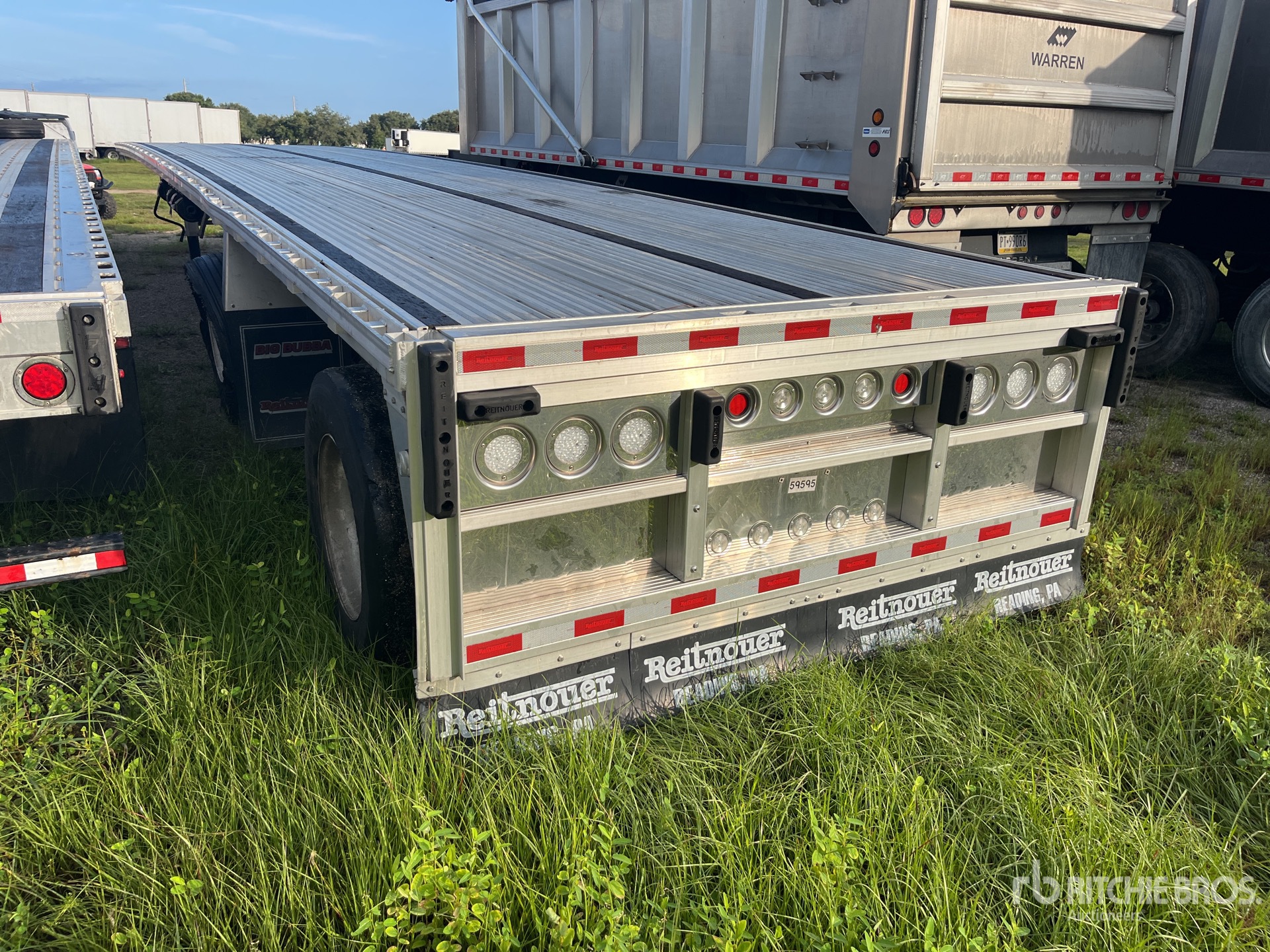 2023 Reitnouer 48 ft T/A Spread Axle Flatbed Trailer | Ritchie Bros ...