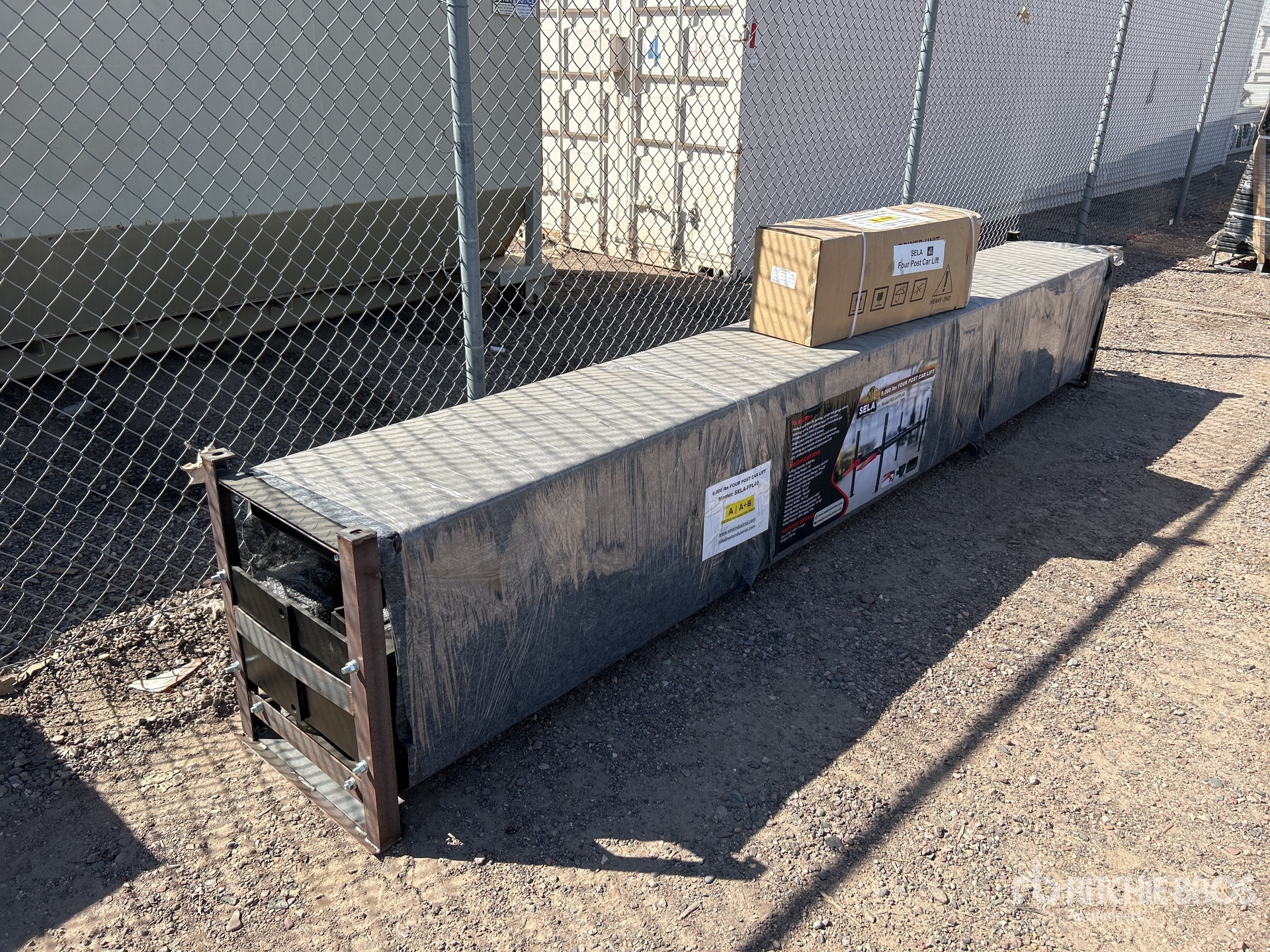 2024 SELA FPL40 9000 lbs Four Post Car Lift Varios, tienda, almacen, consumidor (Unused ...