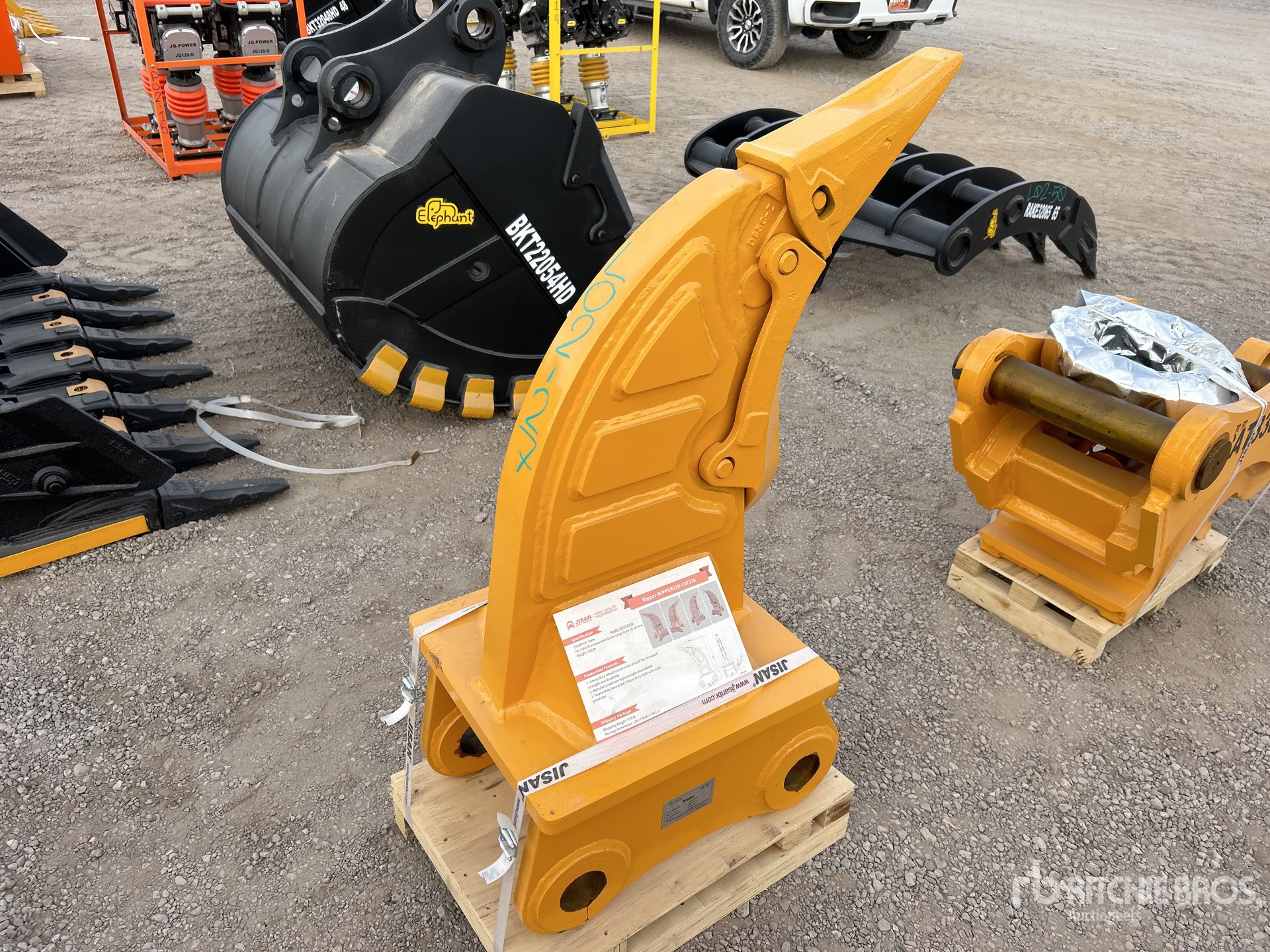 2024 Jisan RIPPER320 35 in Bagger-Ripper (Unused) | Ritchie Bros ...