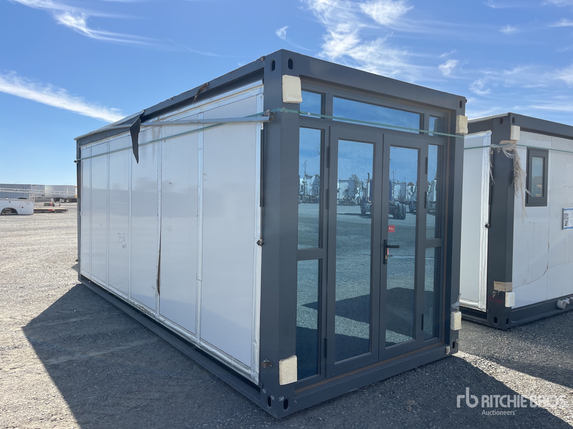 2024 LEVE LE20 19 ft x 20 ft 19 ft x 20 ft Expandable House (Unused ...