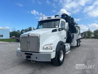 Vactor 21HXXPD12 on 2020 Kenworth T880 Wide Hood 8x4 Vacuum Excavator ...