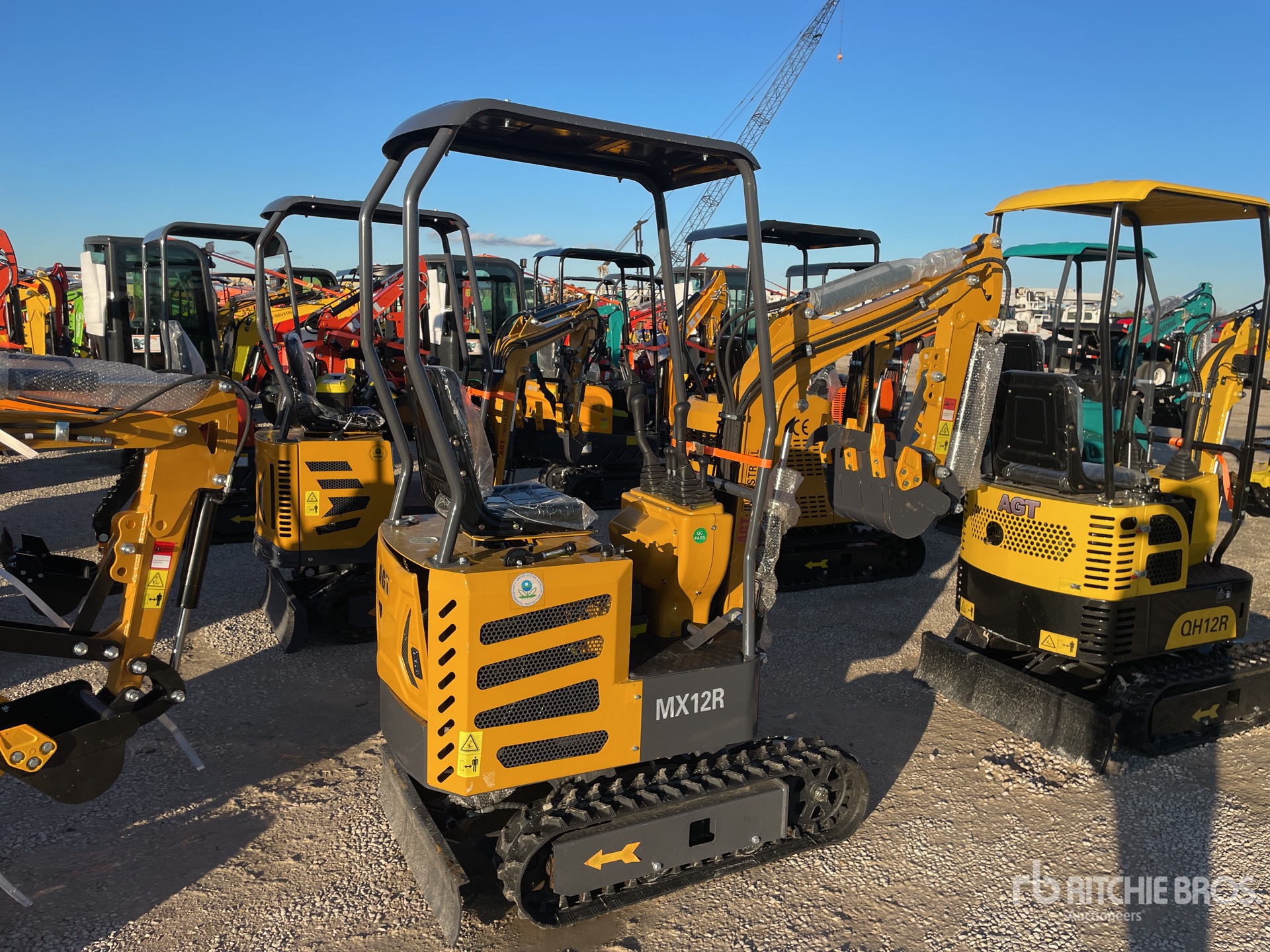 2024 AGT MX12R MINI EXCAVATOR Mini Excavadora (Unused) | Ritchie Bros ...