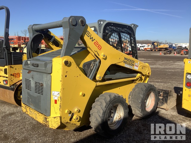 2015 Wacker Neuson SW28 Skid Steer Loader (Inoperable) in South Vienna ...
