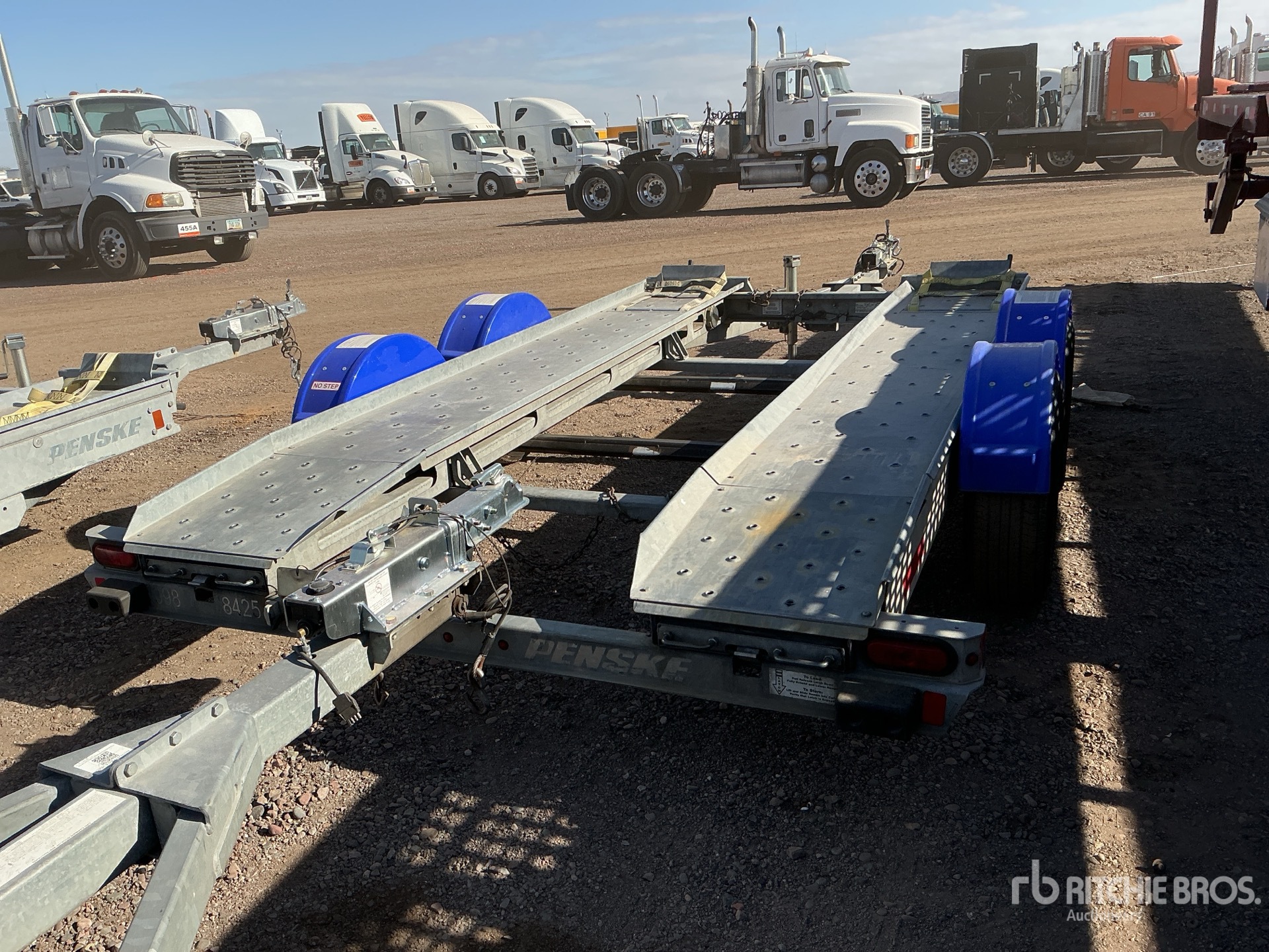 2017 Demco AT7000P T/A Open Car Carrier Trailer | Ritchie Bros. Auctioneers