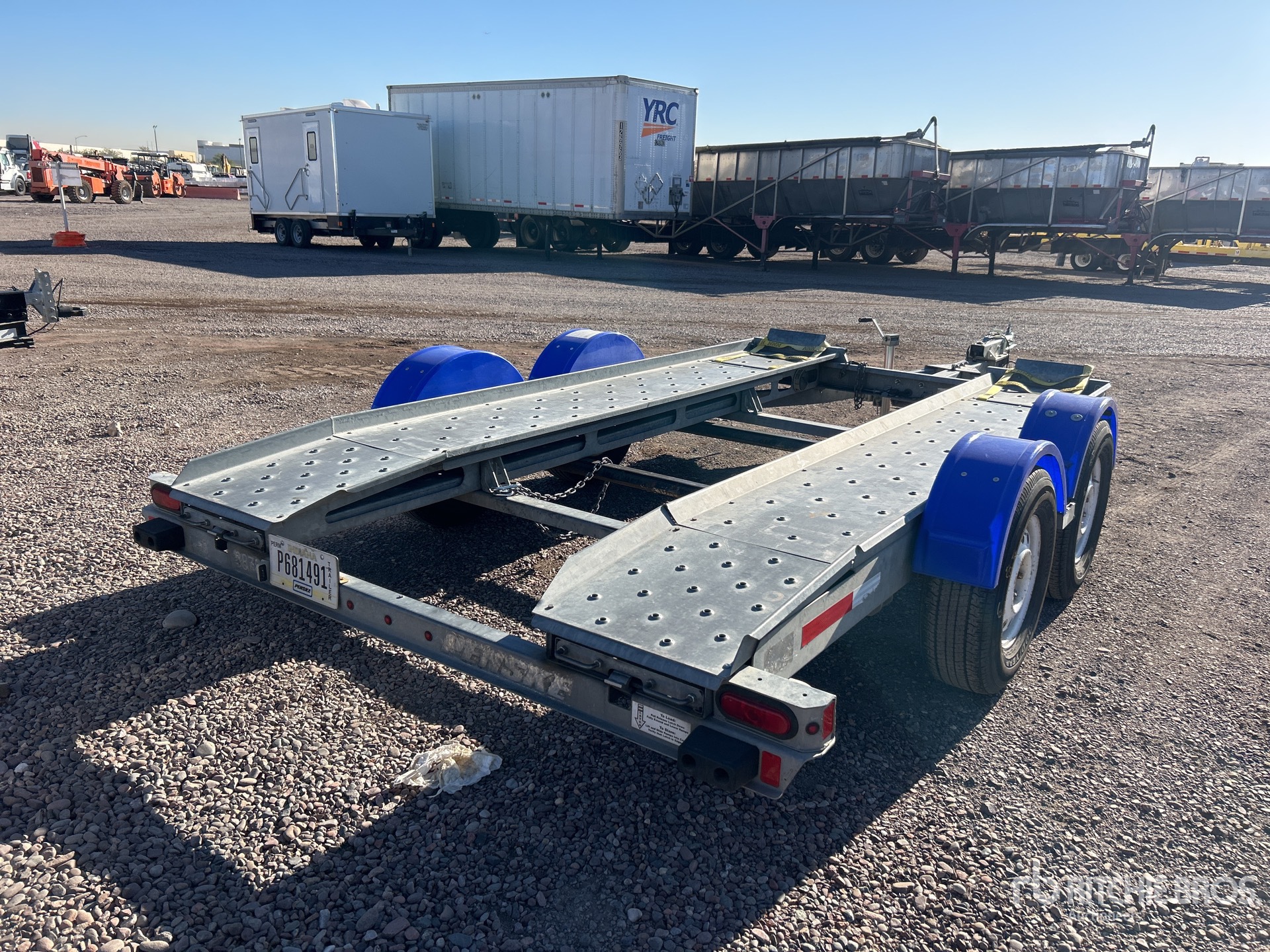 2017 Demco AT7000P T/A Car Carrier Trailer | Ritchie Bros. Auctioneers