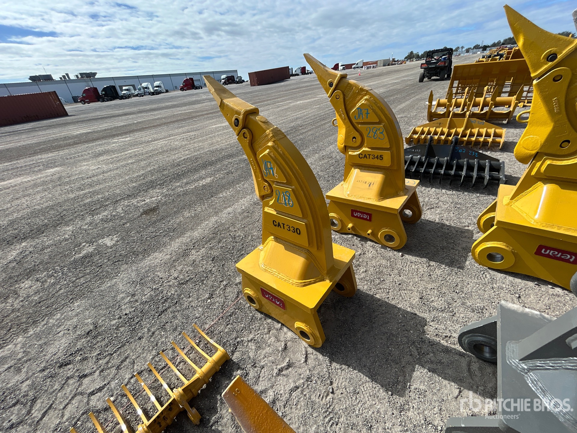 Teran RIPPER330 23 in Excavator Ripper - Fits Cat 330 (Unused ...