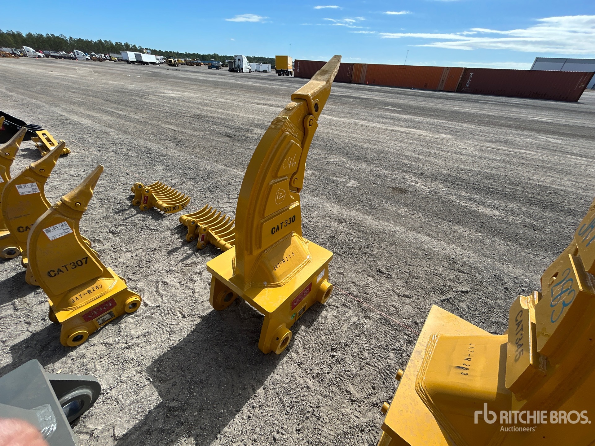 Teran RIPPER330 23 in Excavator Ripper - Fits Cat 330 (Unused ...