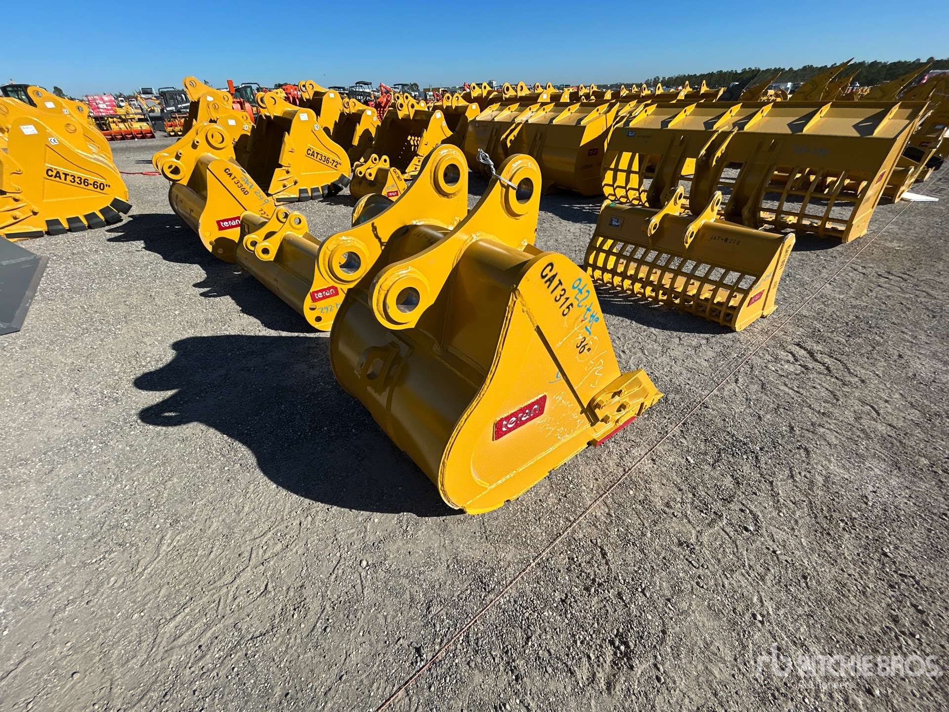 Teran BKT31536 36 in 0.80 cyd Digging Excavator Bucket - Fits Cat 315 ...