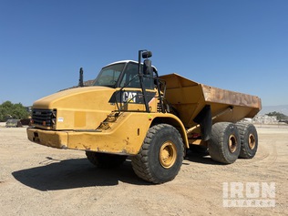 2007 Cat 740 Articulated Dump Truck in Riverside, California, United ...