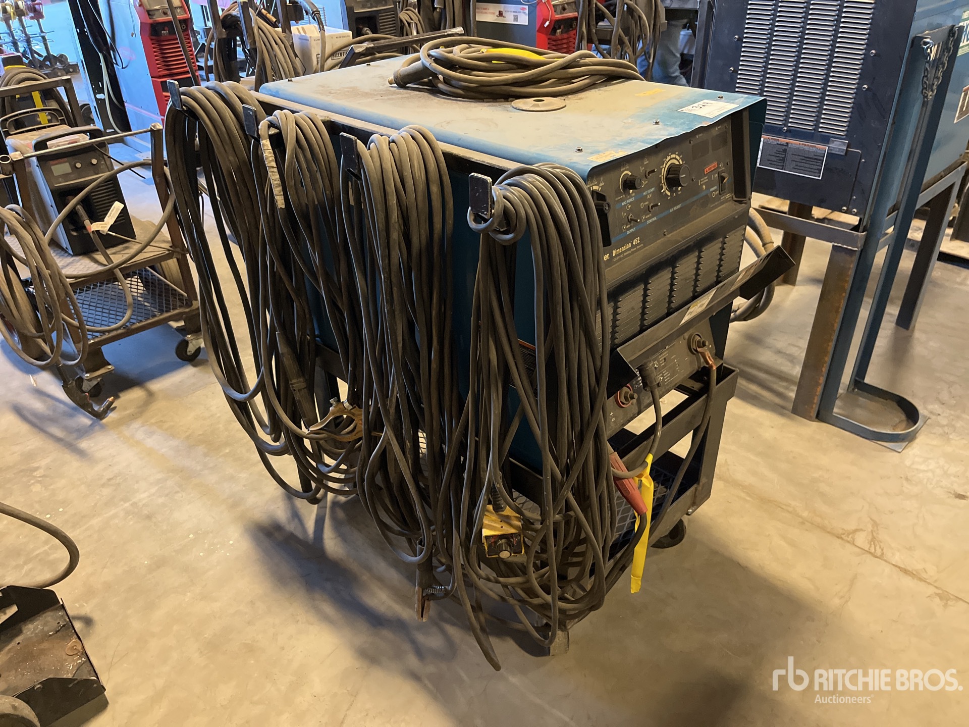 Miller Dimension 452 450 A Mobile Stick Electric Welder | Ritchie Bros ...