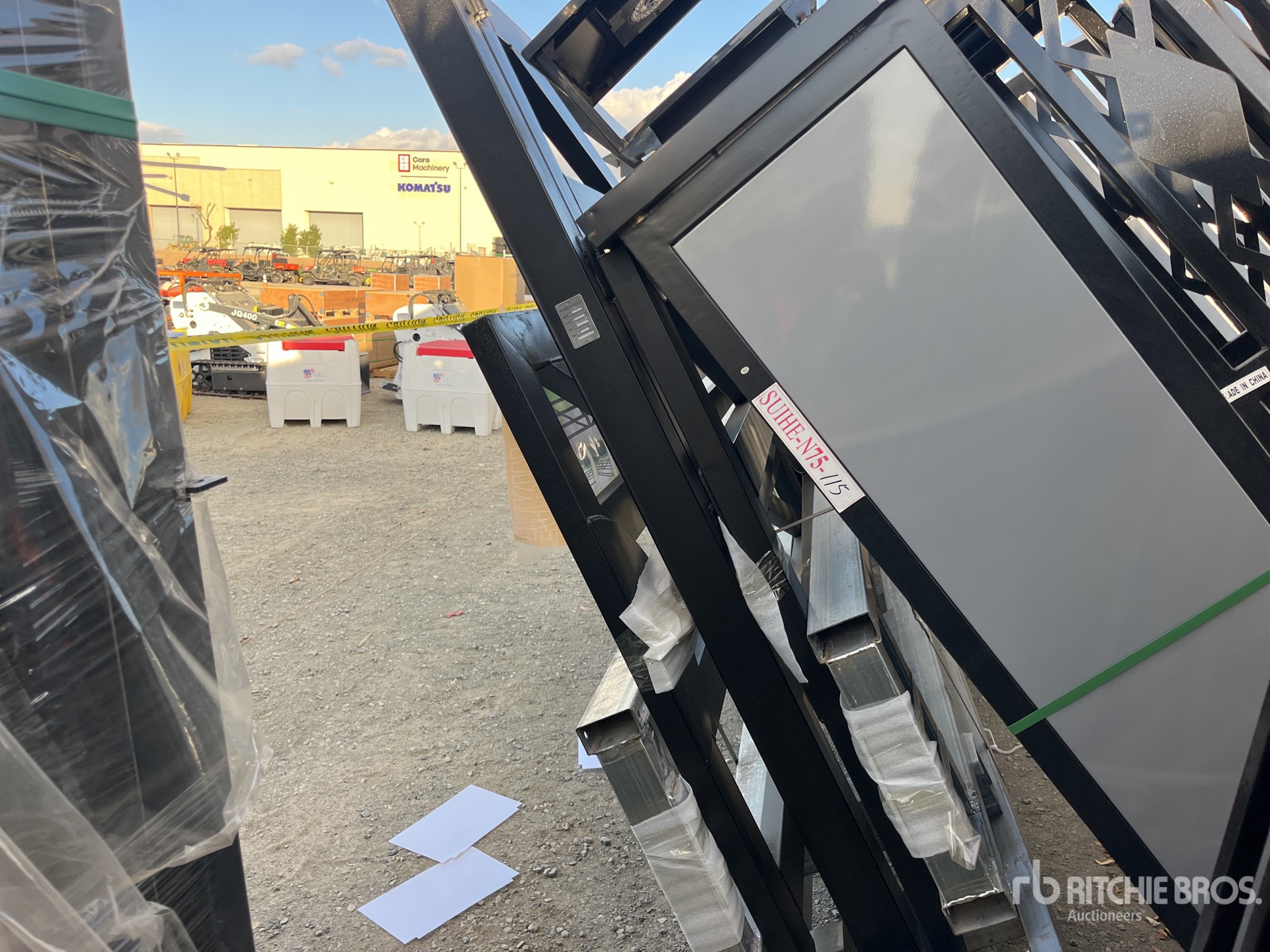 Quantity of (3) 2024 Suihe NFG-20FB-3 Bi-Parting Farm Driveway Gate ...