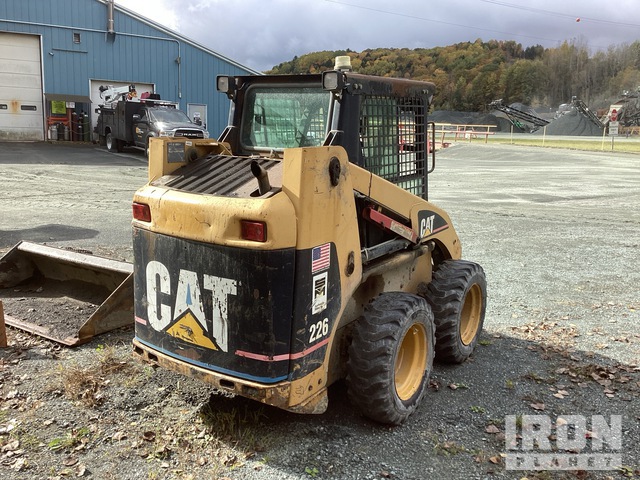 Cat 226 Skid Steer Loader (Inoperable) in Waterford, Vermont, United ...