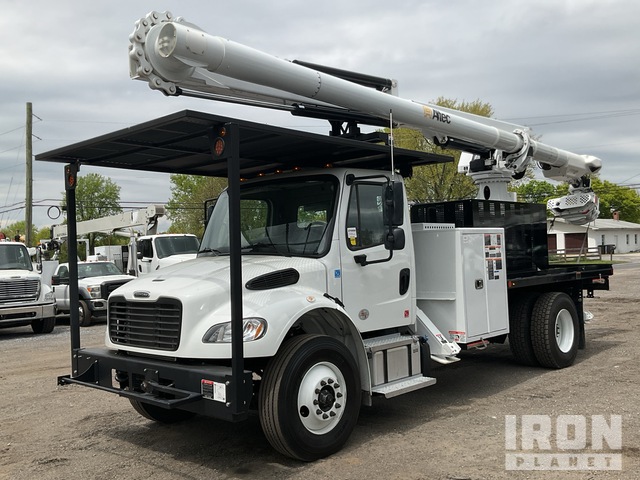 Altec MT66-E76 150 lb Articulated Boom on 2021 Freightliner M106 4x2 Grapple Truck in ...