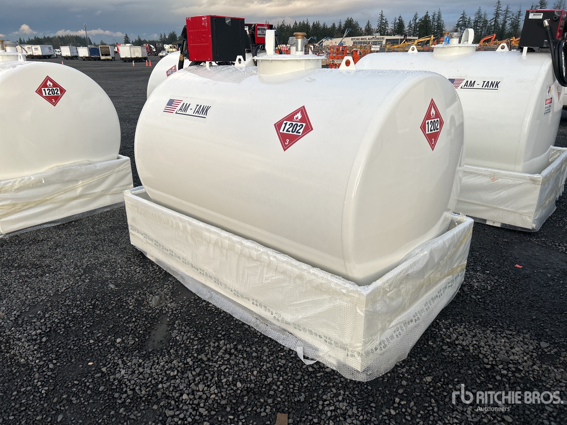 2024 AM Tank AM-TANK600 655 gal Skid Mounted Steel Diesel Réservoir de ...