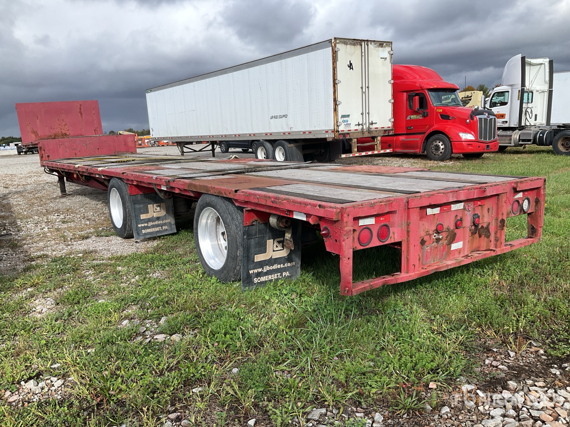 1997 Fontaine 48 ft T/A Spread Axle Single Drop Step Deck Trailer ...