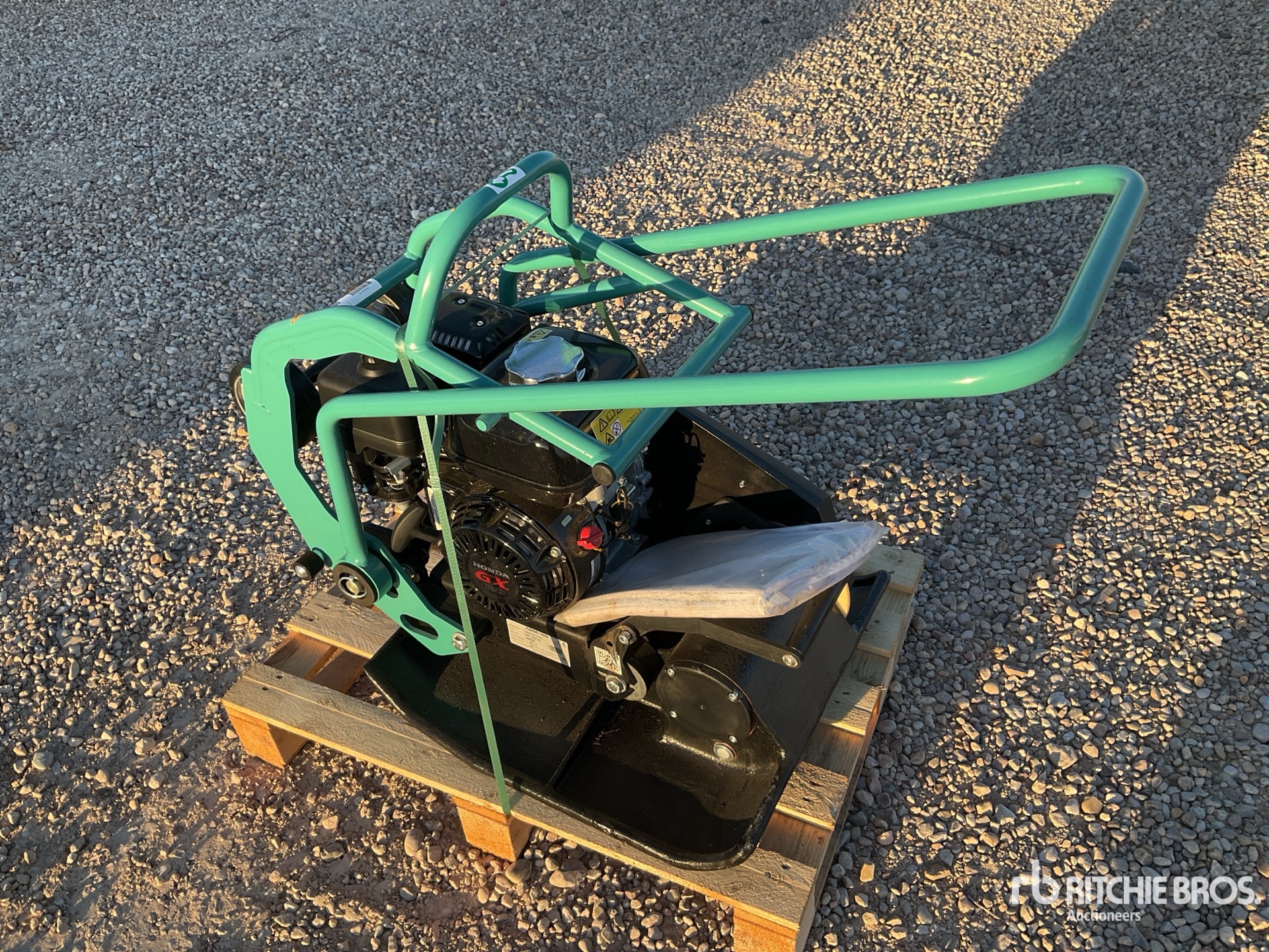 2023 Ammann APF 15/50 Plaque vibratoire (Unused) | Ritchie Bros ...