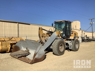 2019 Cat 938M High Lift Wheel Loader in Shakopee, Minnesota, United ...