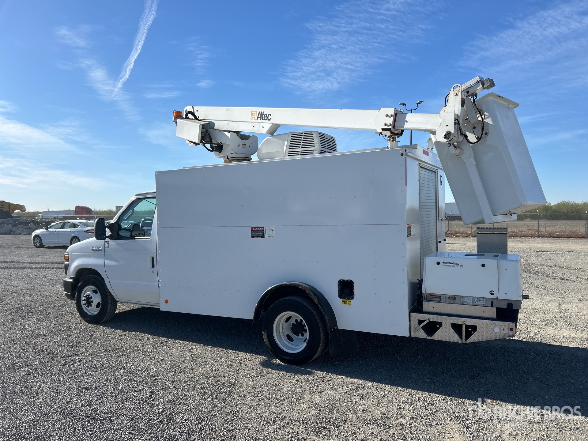 2016 Altec AT200A 30 ft on 2016 Ford E350 4x2 Van Mounted Aerial Lift ...