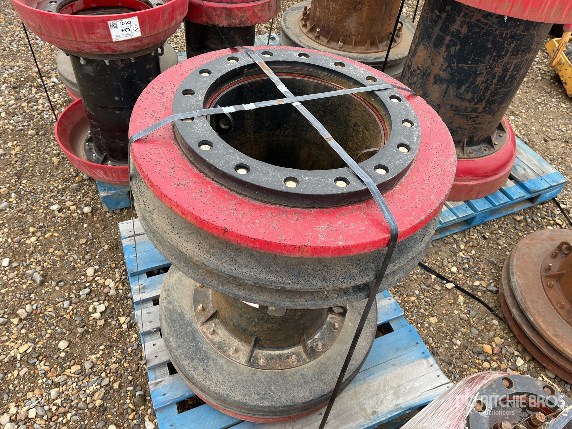 Quantity of (2) Pallets of Apache Mandrel Pigs | Ritchie Bros. Auctioneers