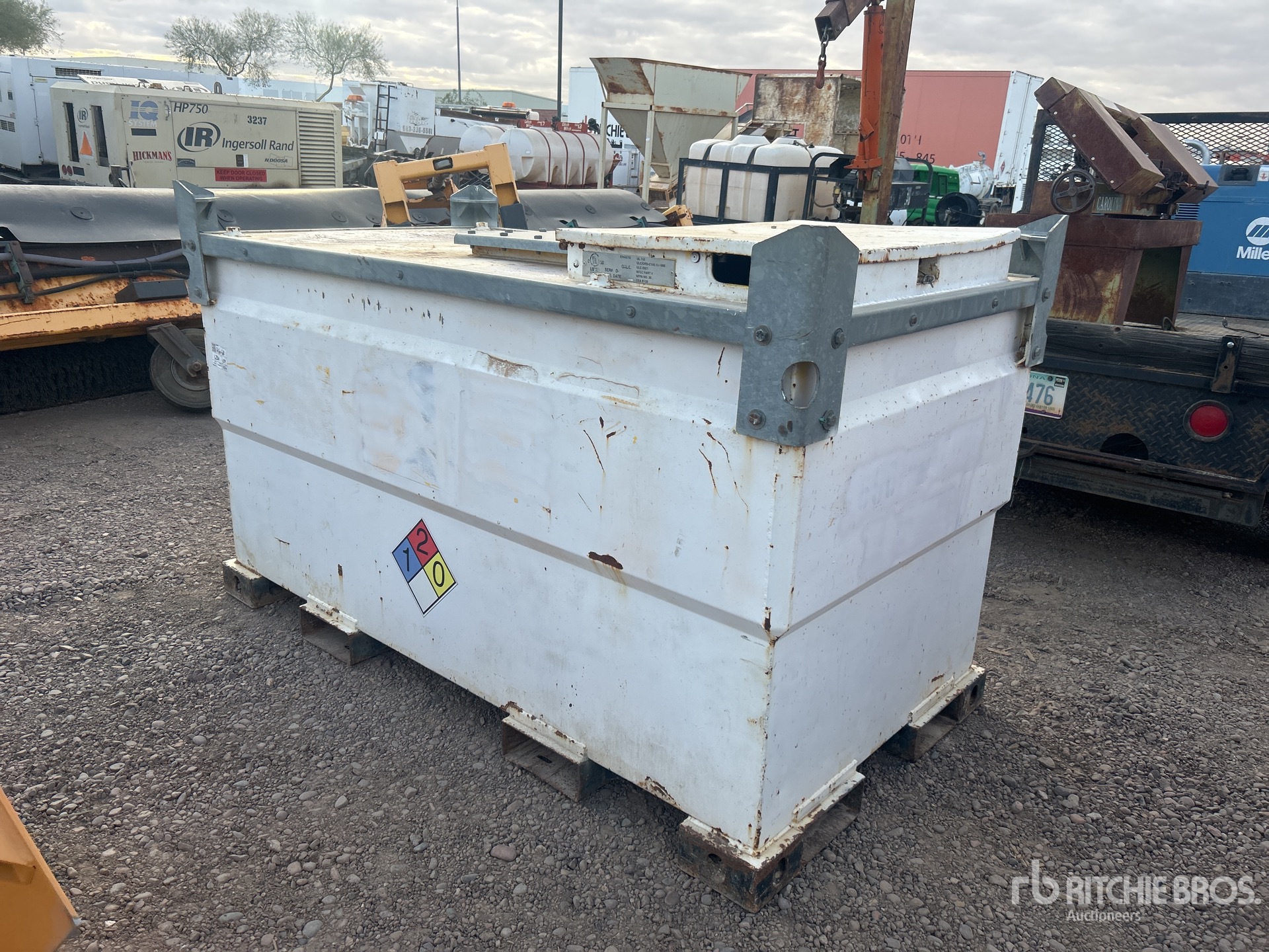 2012 Transcube 20TCG 2000 gal Skid Mounted Steel Diesel Fuel Tank ...