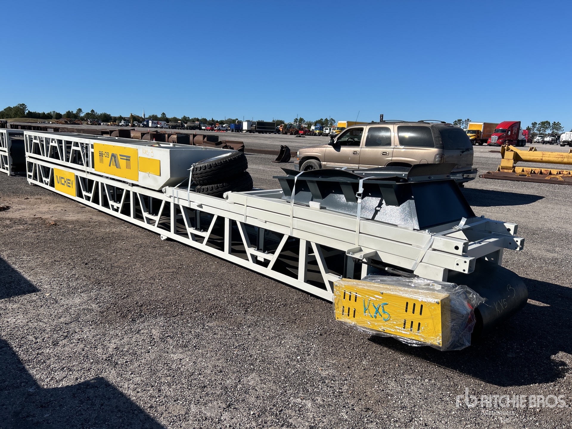 2024 Vickwest PRS36-60 36 in x 60 ft Portable 36 in x 60 ft Convoyeur ...