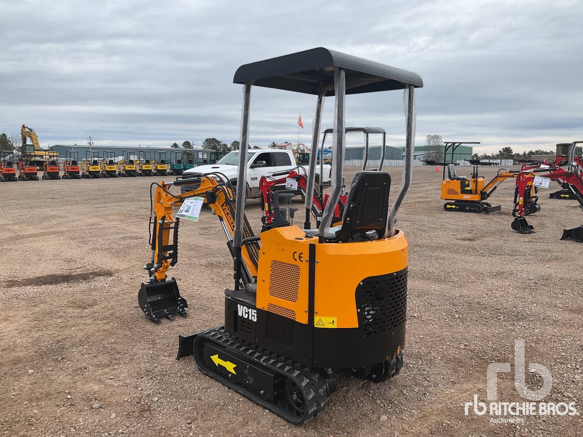 2024 VICSEC VC15-Y Mini pelle hydraulique (Unused) | Ritchie Bros ...