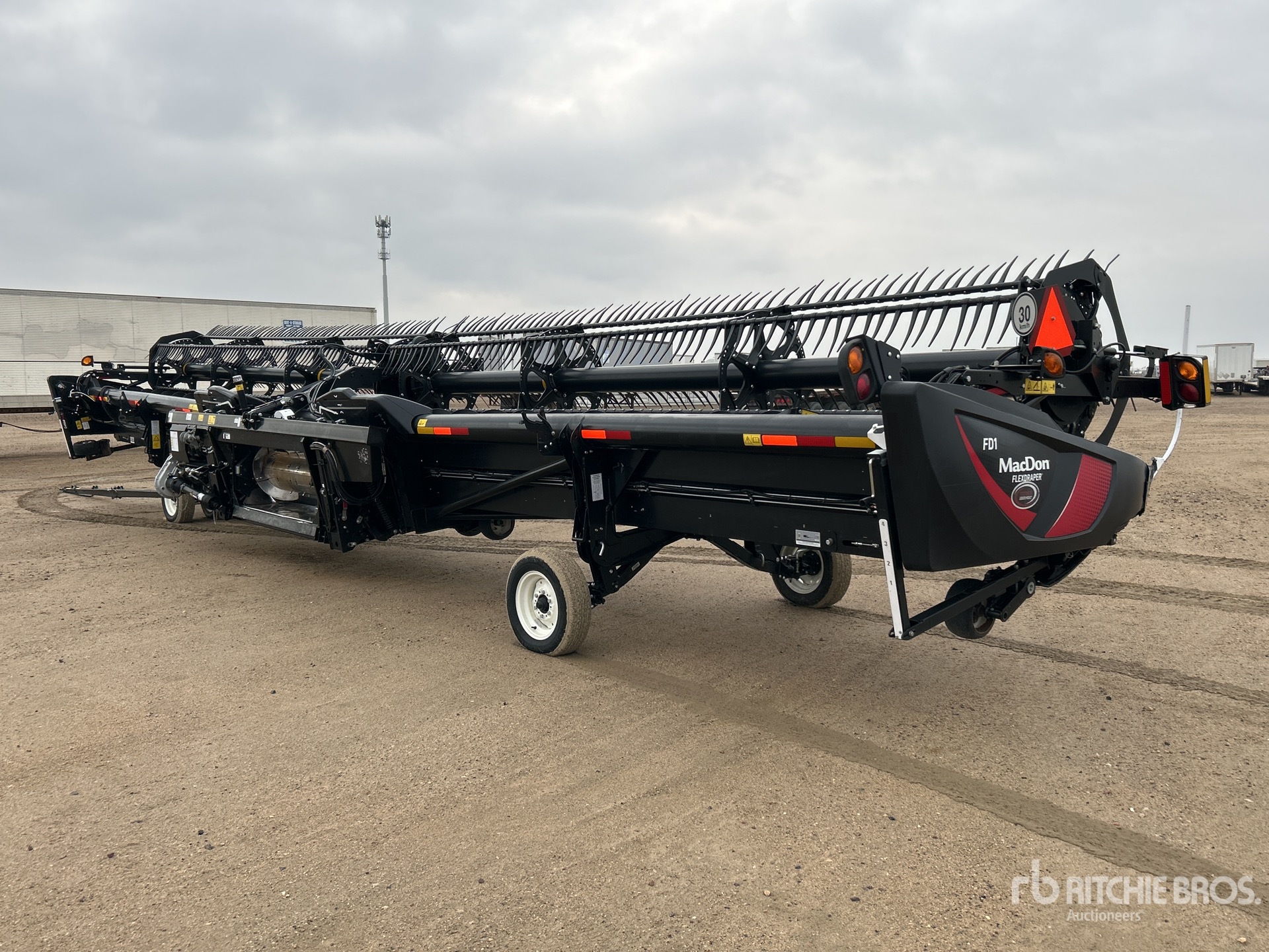 2022 MacDon FD145 45 ft Flex Draper Combine Header | Ritchie Bros ...