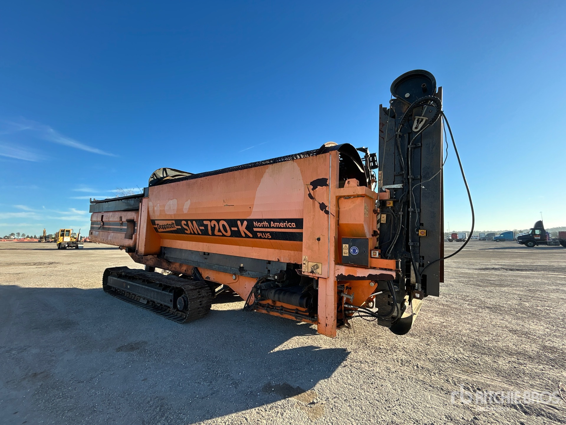 2019 Doppstadt SM620K Tracked Trommel Screen | Ritchie Bros. Auctioneers