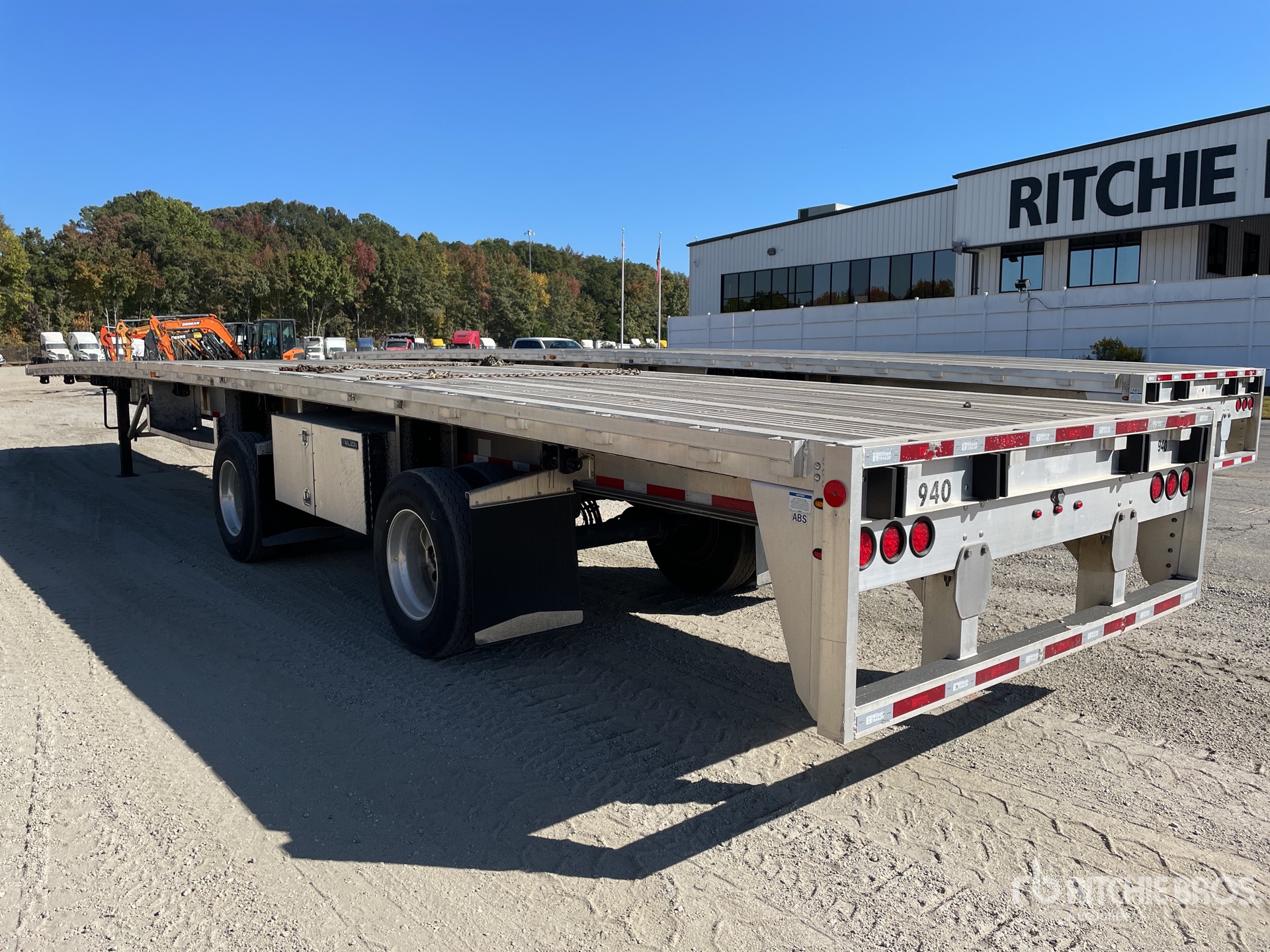 2022 Wilson AF-1080 53 ft T/A Spread Axle Flatbed Trailer | Ritchie ...