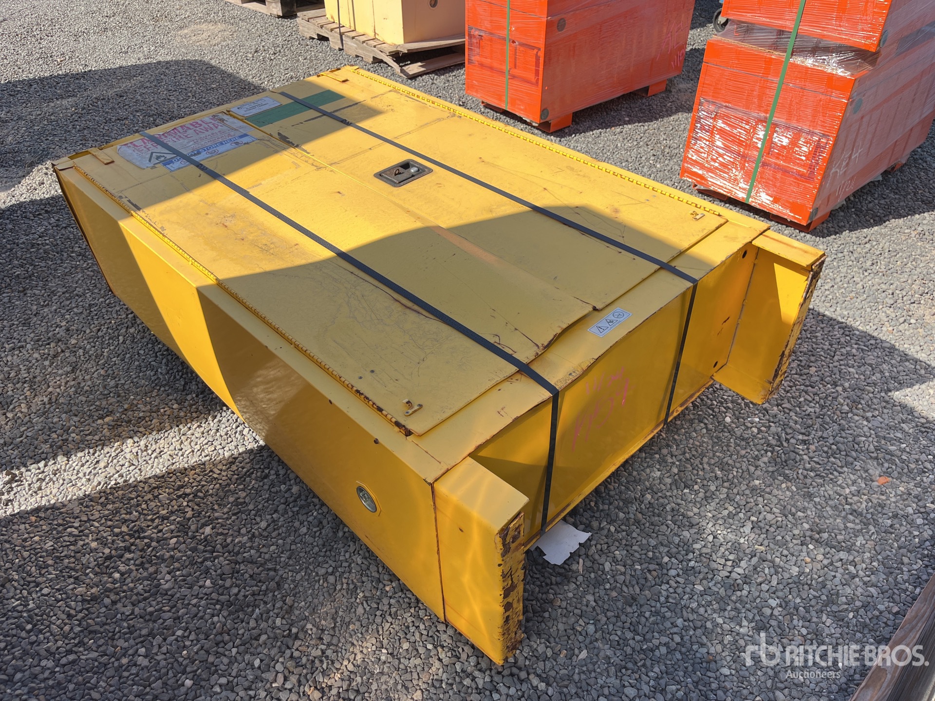 Durham 45 Gal Flammable Storage Cabinet Divers - Industriel | Ritchie ...