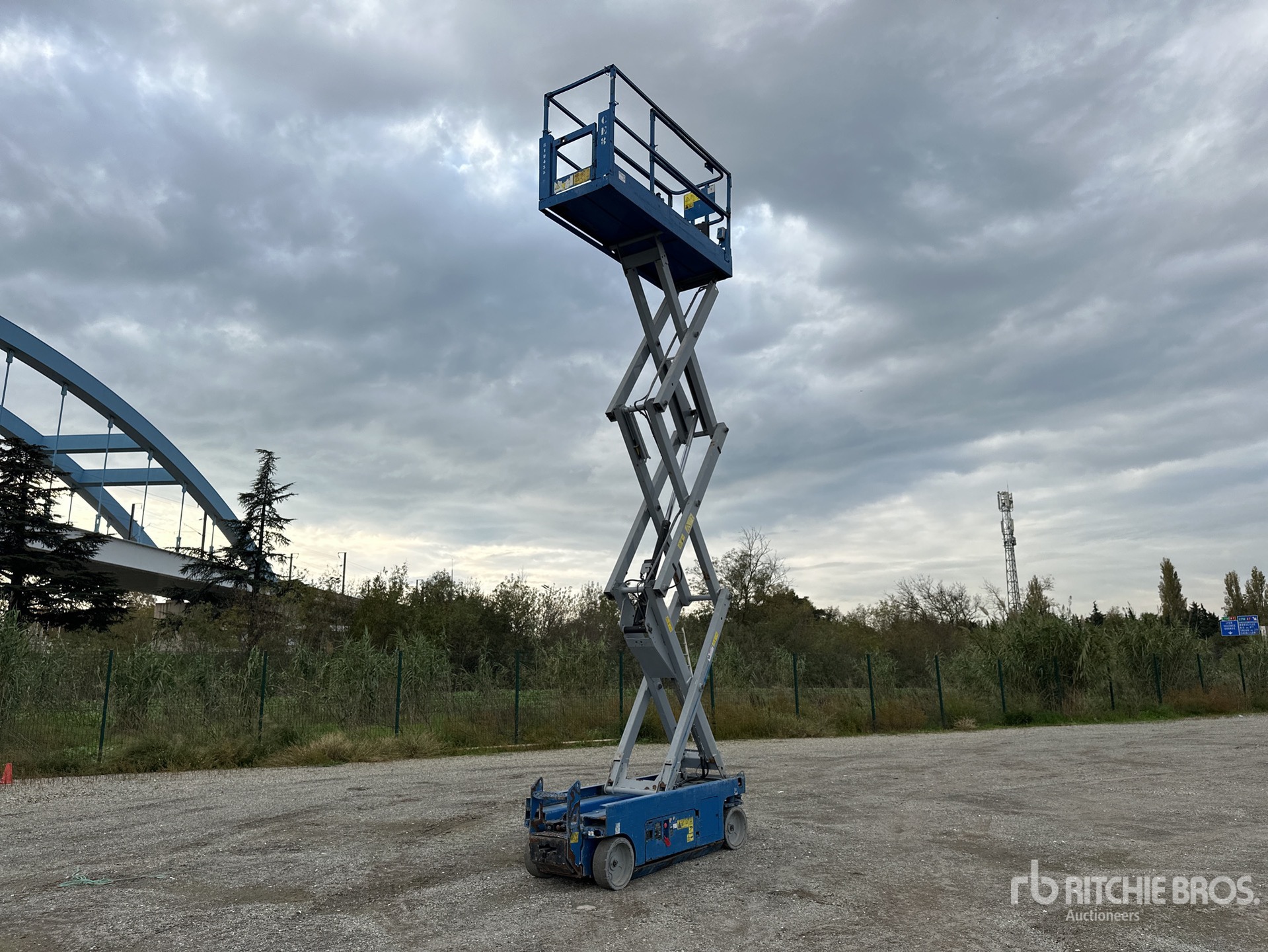 2012 Genie GS-2032 Electric Nacelle Ciseaux Electrique Scissor Lift ...
