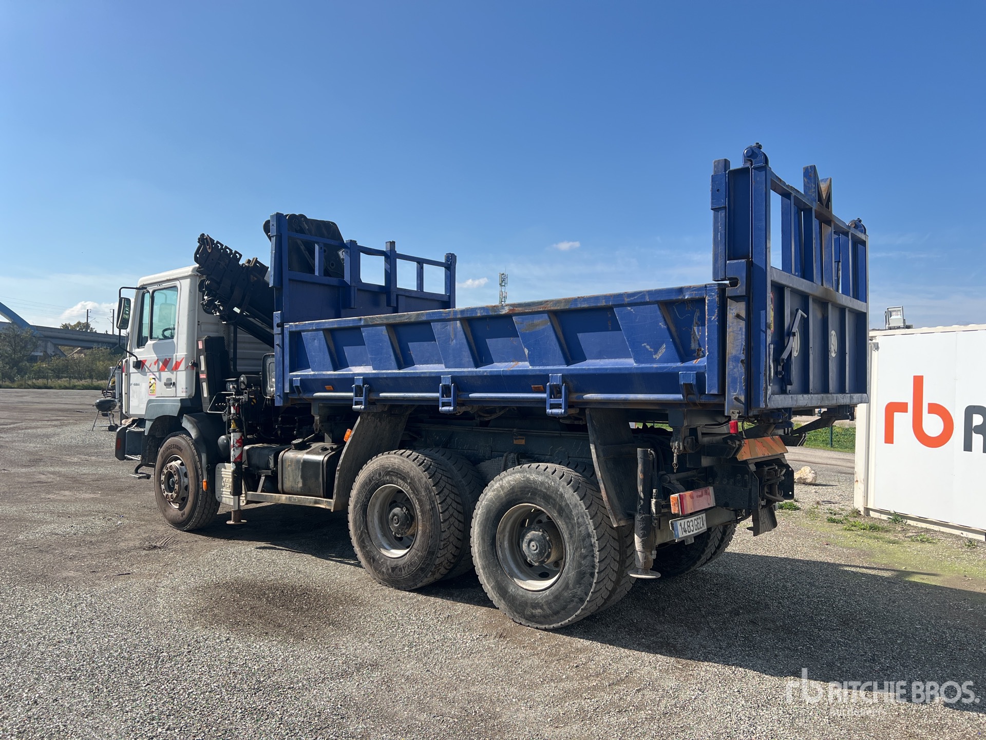 2001 Hiab HIAB 200-C3 7000 kg Articulated Boom on 2001 MAN FE410A 6x4 ...