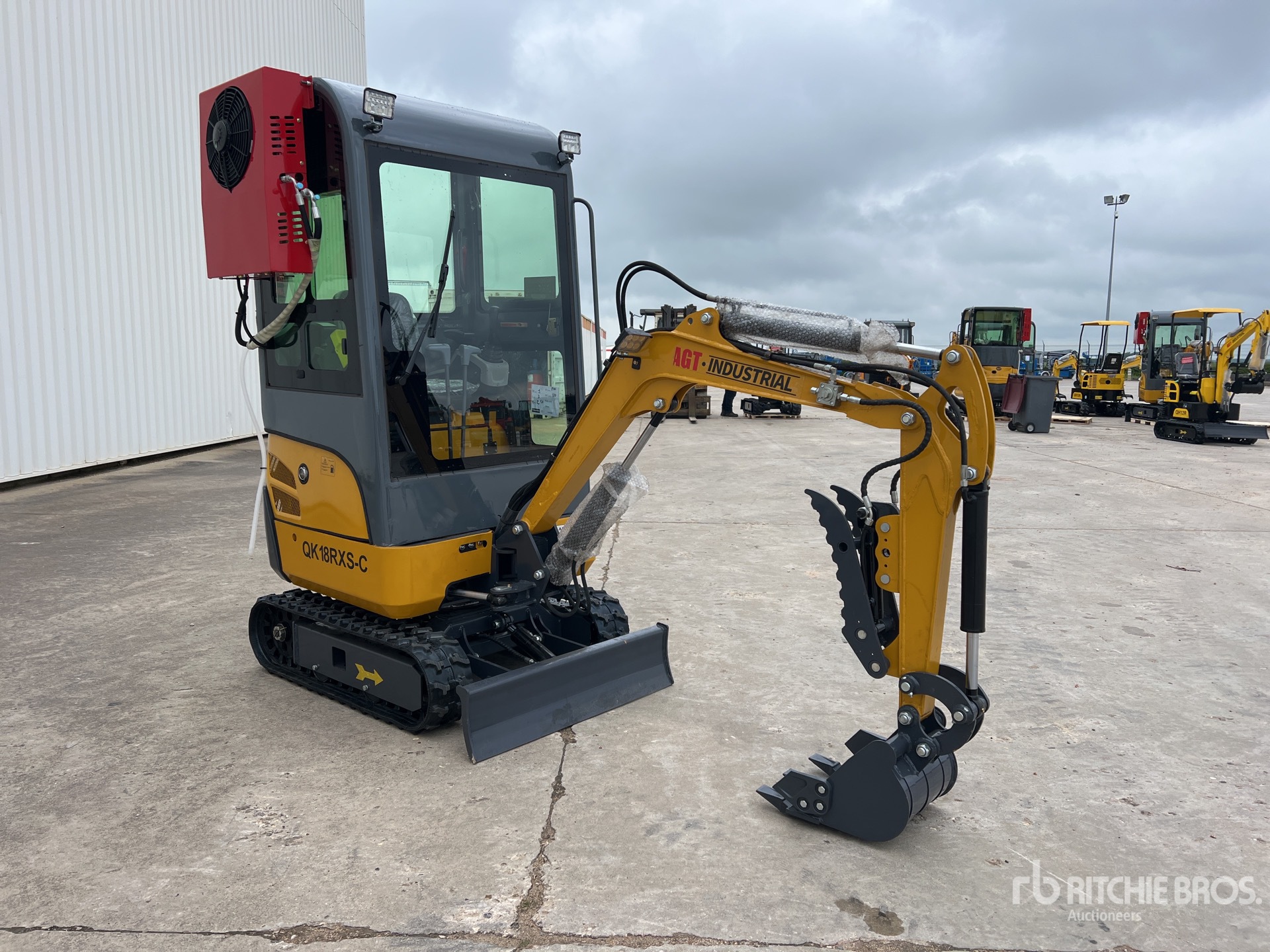 2024 AGT QK18RXS-C Mini Pelle (Non Utilise) Mini Excavator (Unused ...