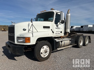 2006 Mack CL733 6x4 T/A Day Cab Truck Tractor in Oklahoma City ...