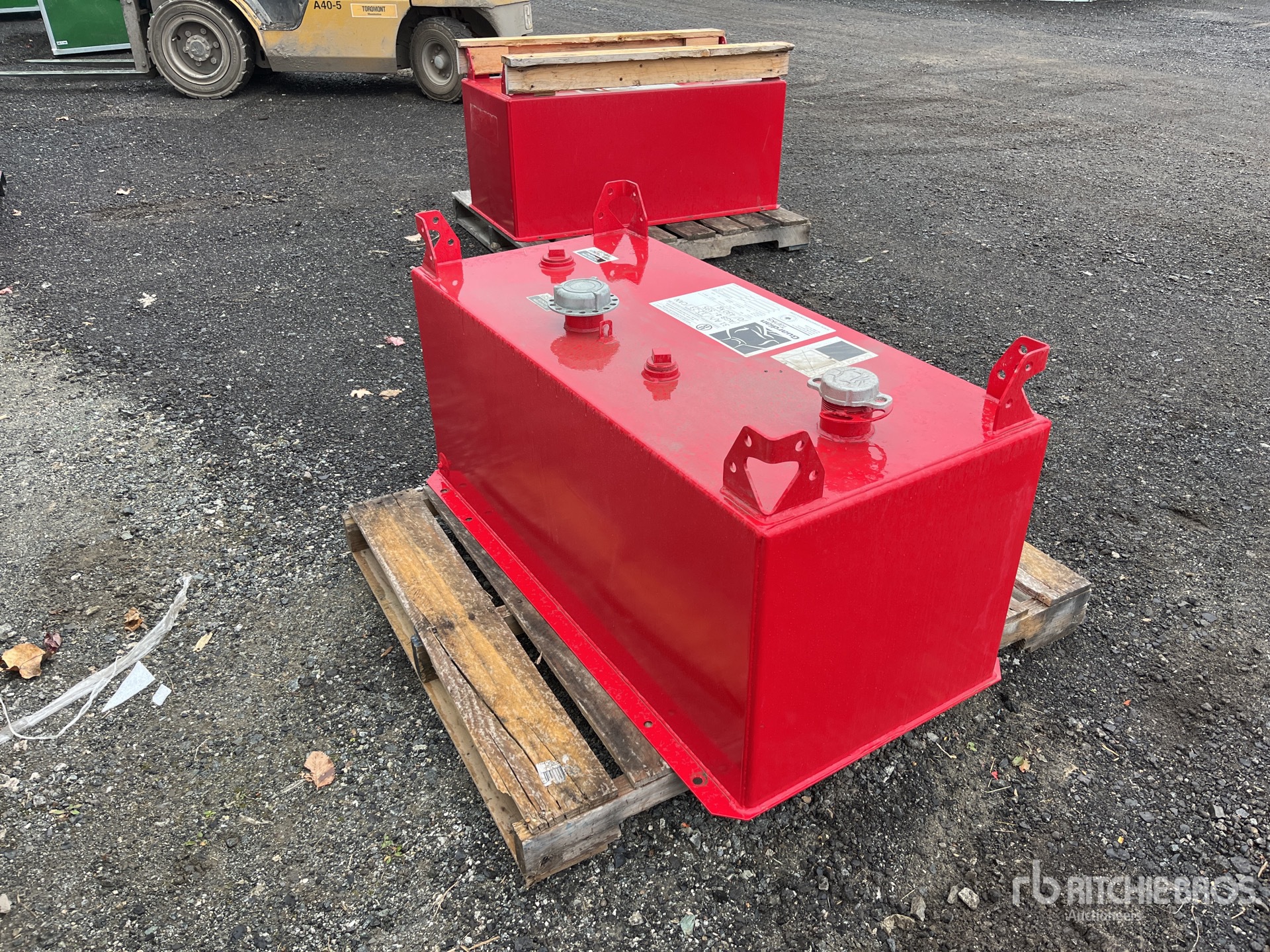 2023 300 L Double Wall Mobile Fuel Tank | Ritchie Bros. Auctioneers