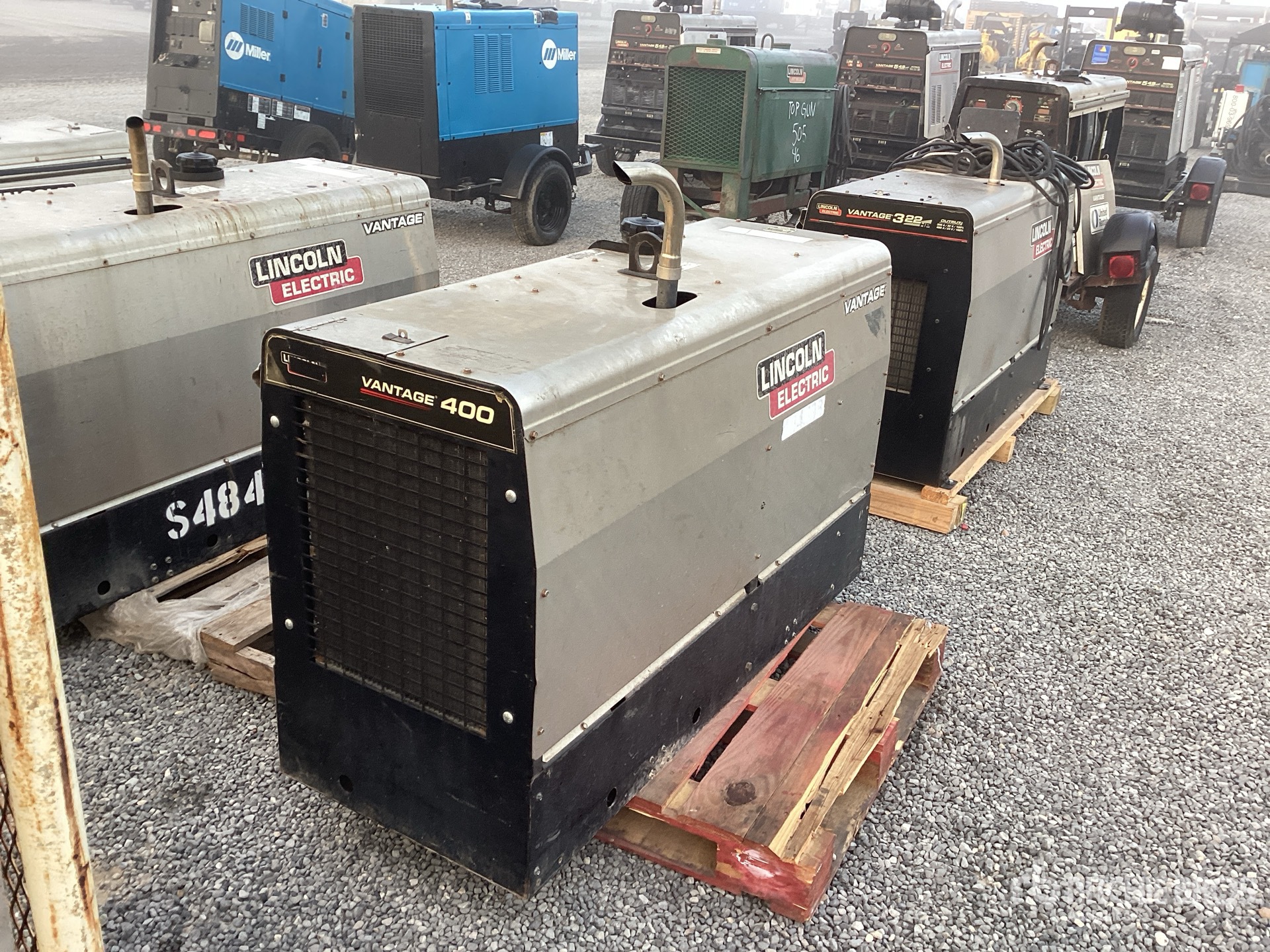 2014 Lincoln Vantage 400 450 A Skid-Mounted Multi-Process Soldadora ...