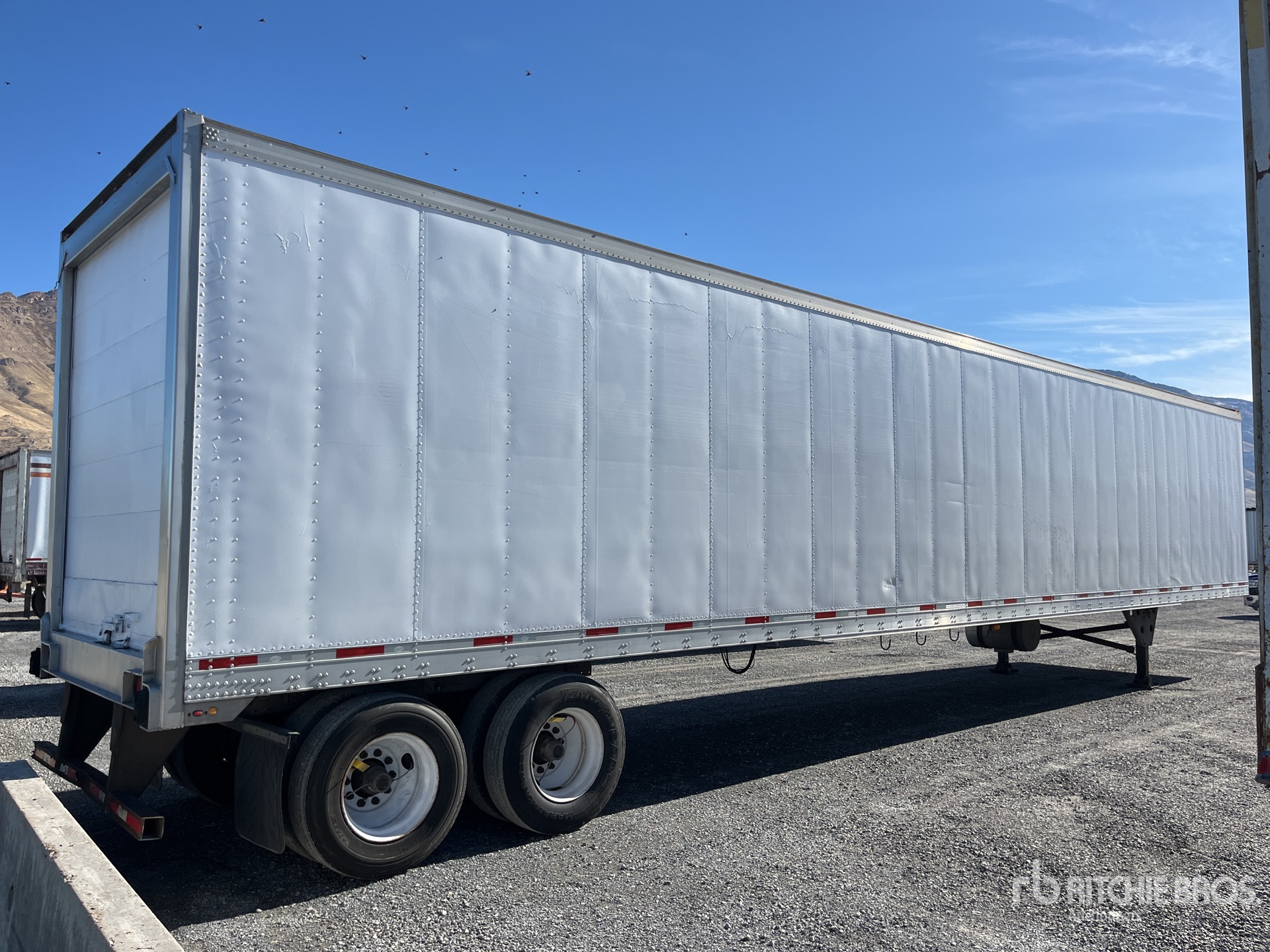 2013 Utility VS2RA 53 ft x 102 in T/A Refrigerated Trailer | Ritchie ...