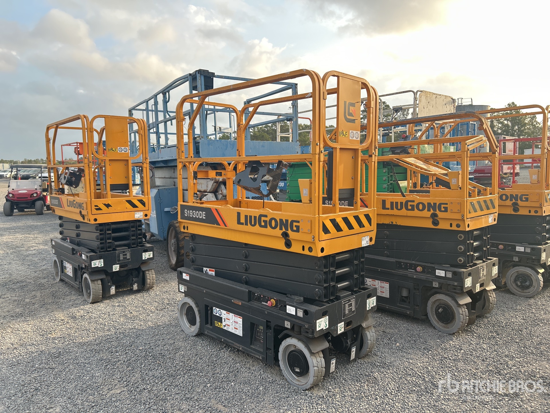 2021 LiuGong S1930DE Electric Elevador de tijera | Ritchie Bros ...