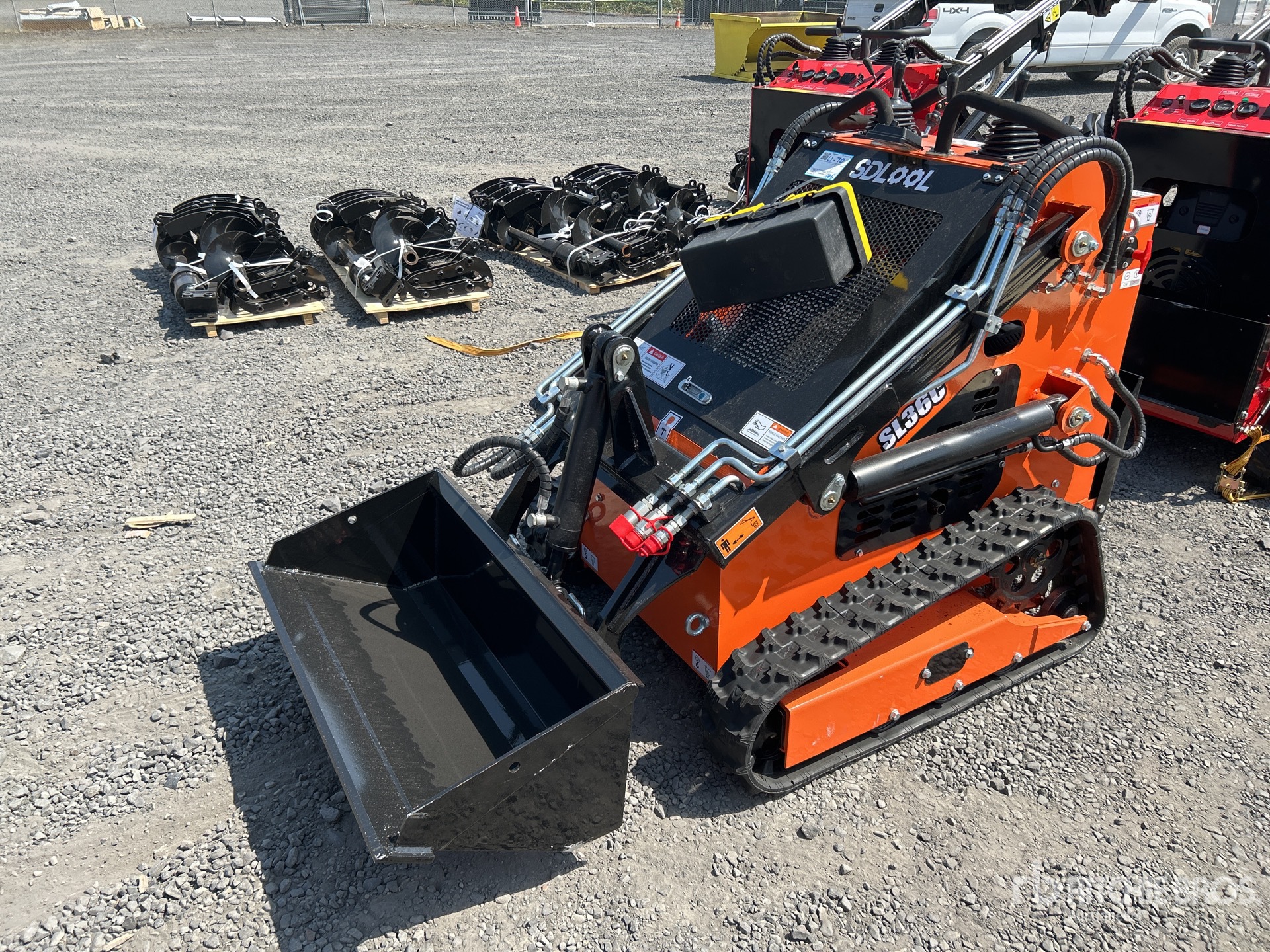 2024 SDLOOL SL36C Mini Compact Track Loader (Unused) | Ritchie Bros ...