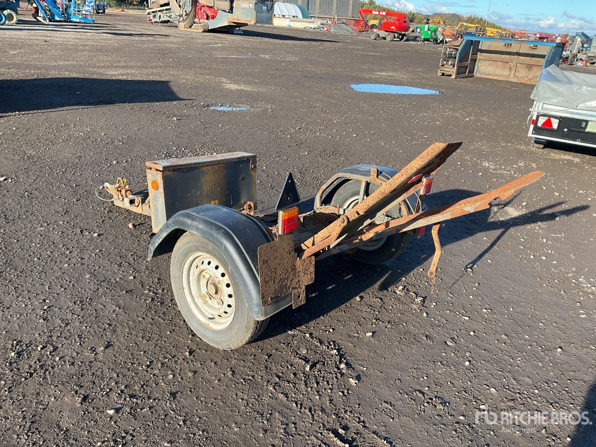Mecalac S/A Pedestrian Roller Equipment Trailer | Ritchie Bros. Auctioneers