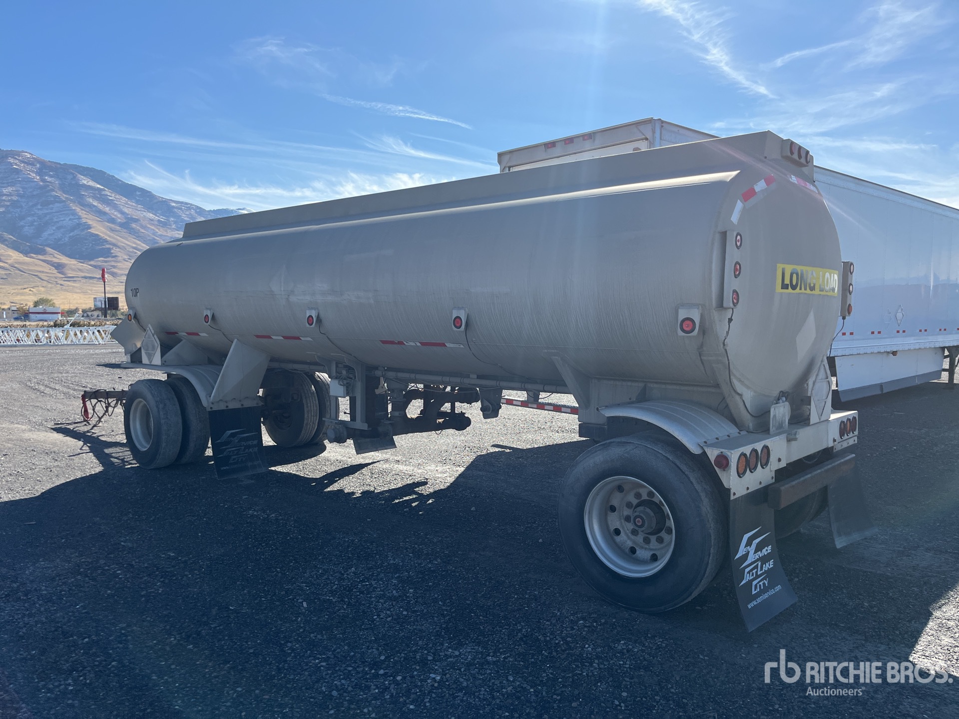 1984 Beal 2/Axle Pup Tanker Trailer | Ritchie Bros. Auctioneers