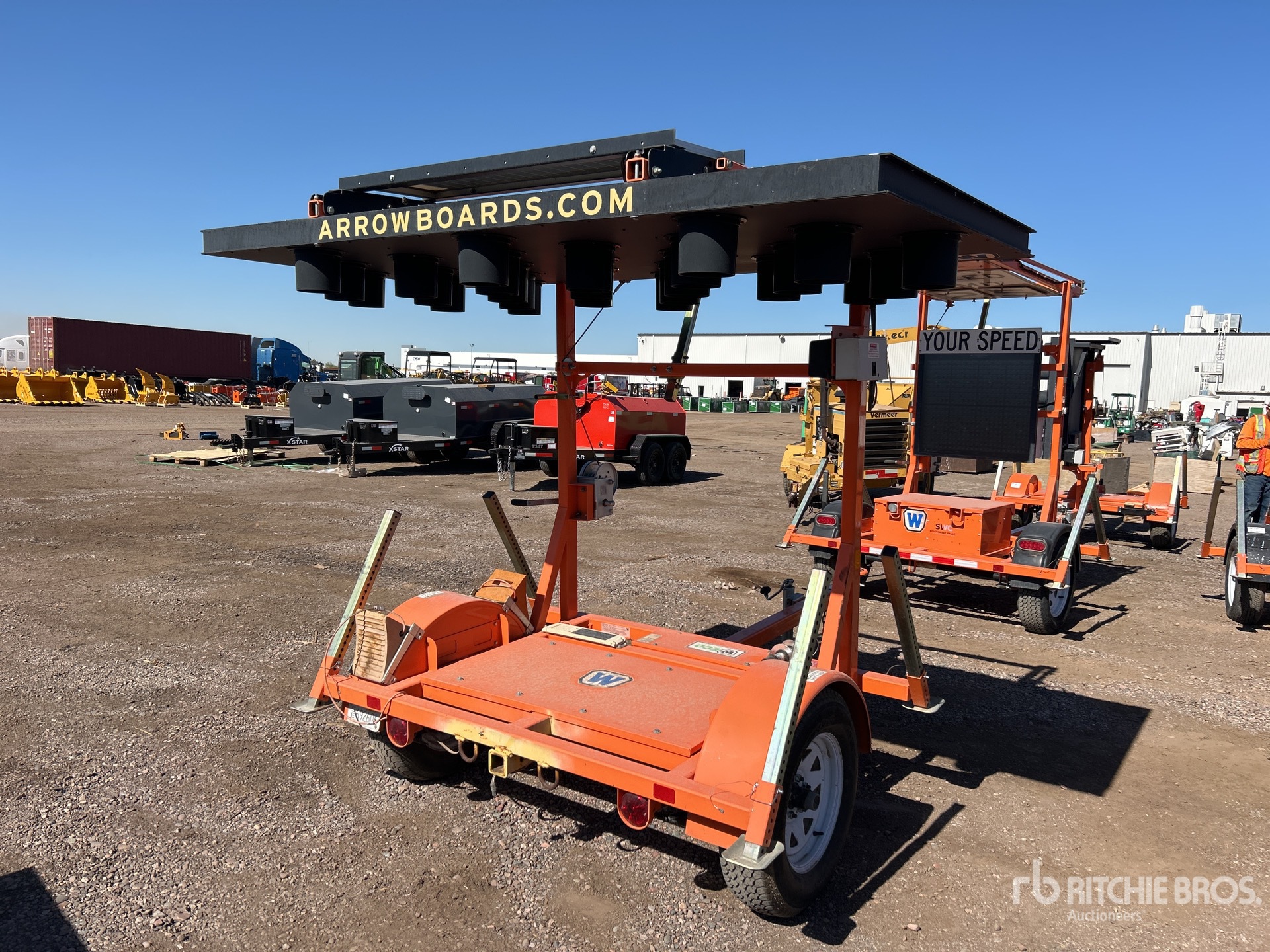 2017 Wanco WTSP Solar Tablero de señalización | Ritchie Bros. Auctioneers